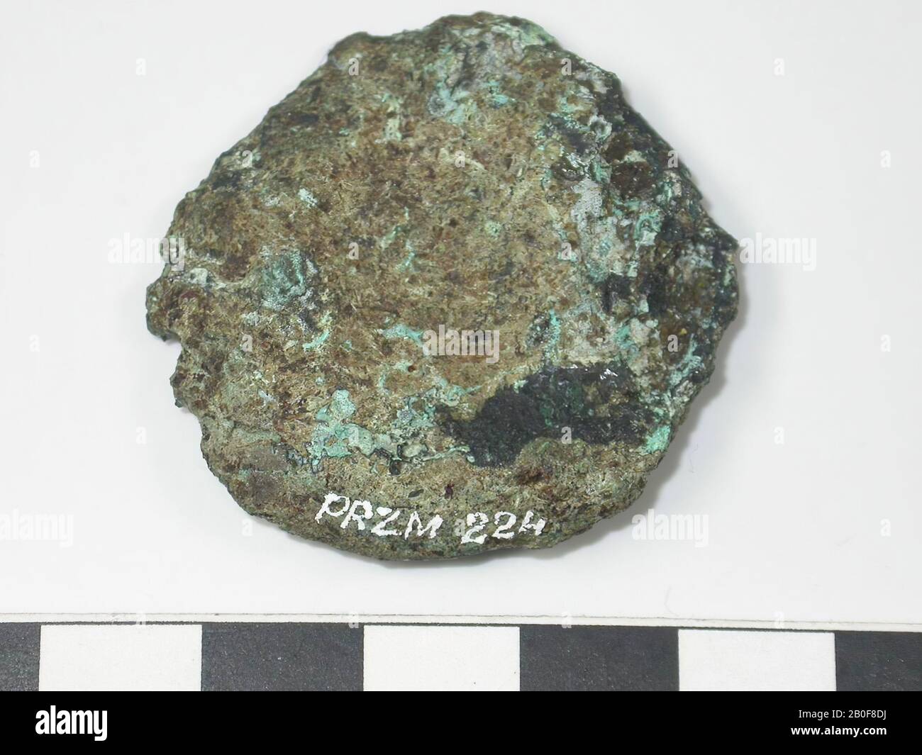 Bronze disc, disc, metal, bronze, Diameter: 3,8 cm, roman, Netherlands ...