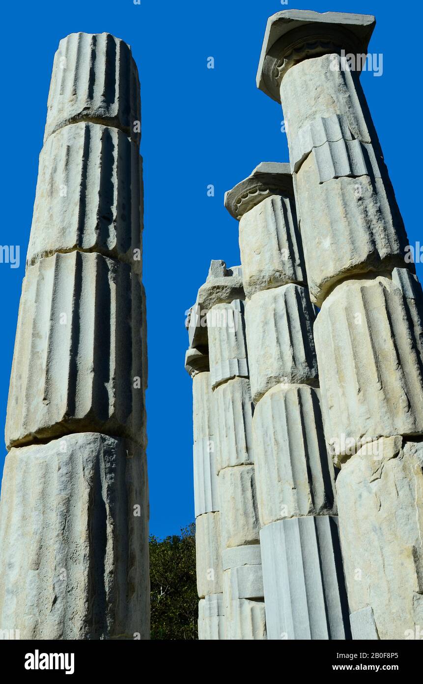 Greece, Samothrace, Sanctuary of the great gods in Palaeopolis, ancient ...