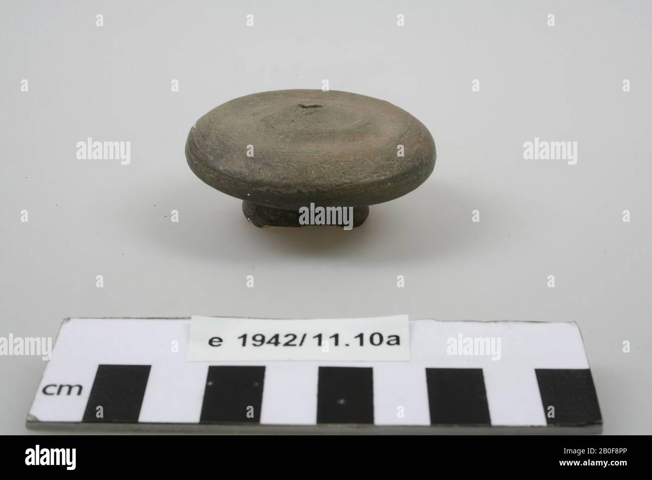 Roman plaster cast hi-res stock photography and images - Alamy