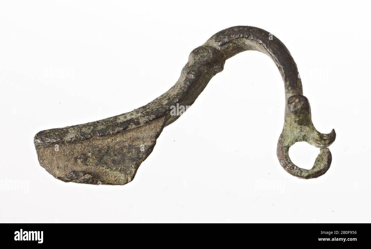 Bronze kink fibula hi-res stock photography and images - Alamy