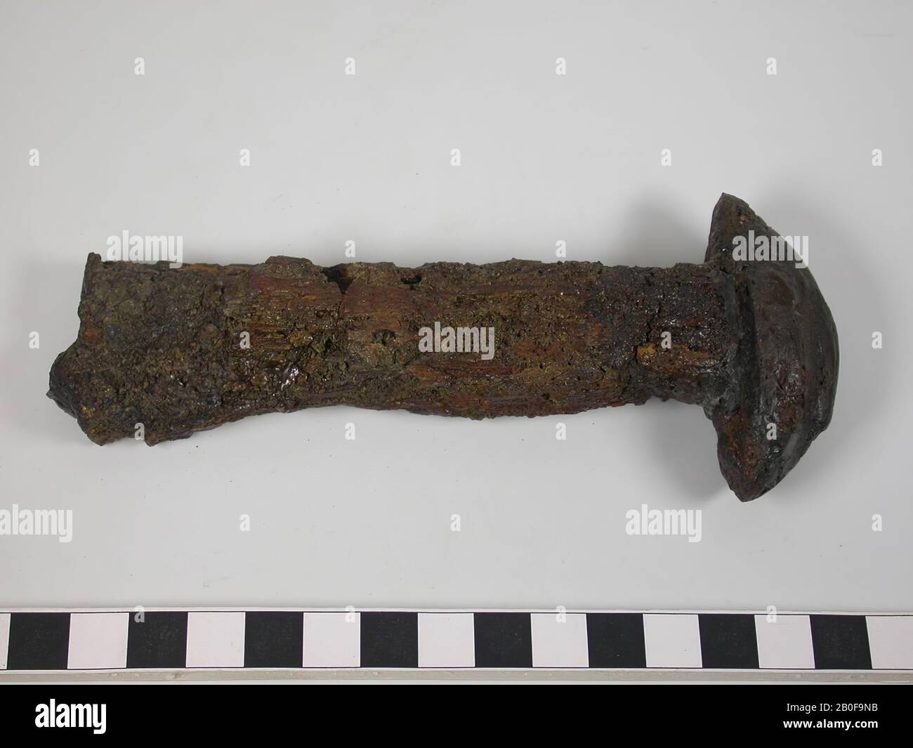 Roman sword hi-res stock photography and images - Alamy