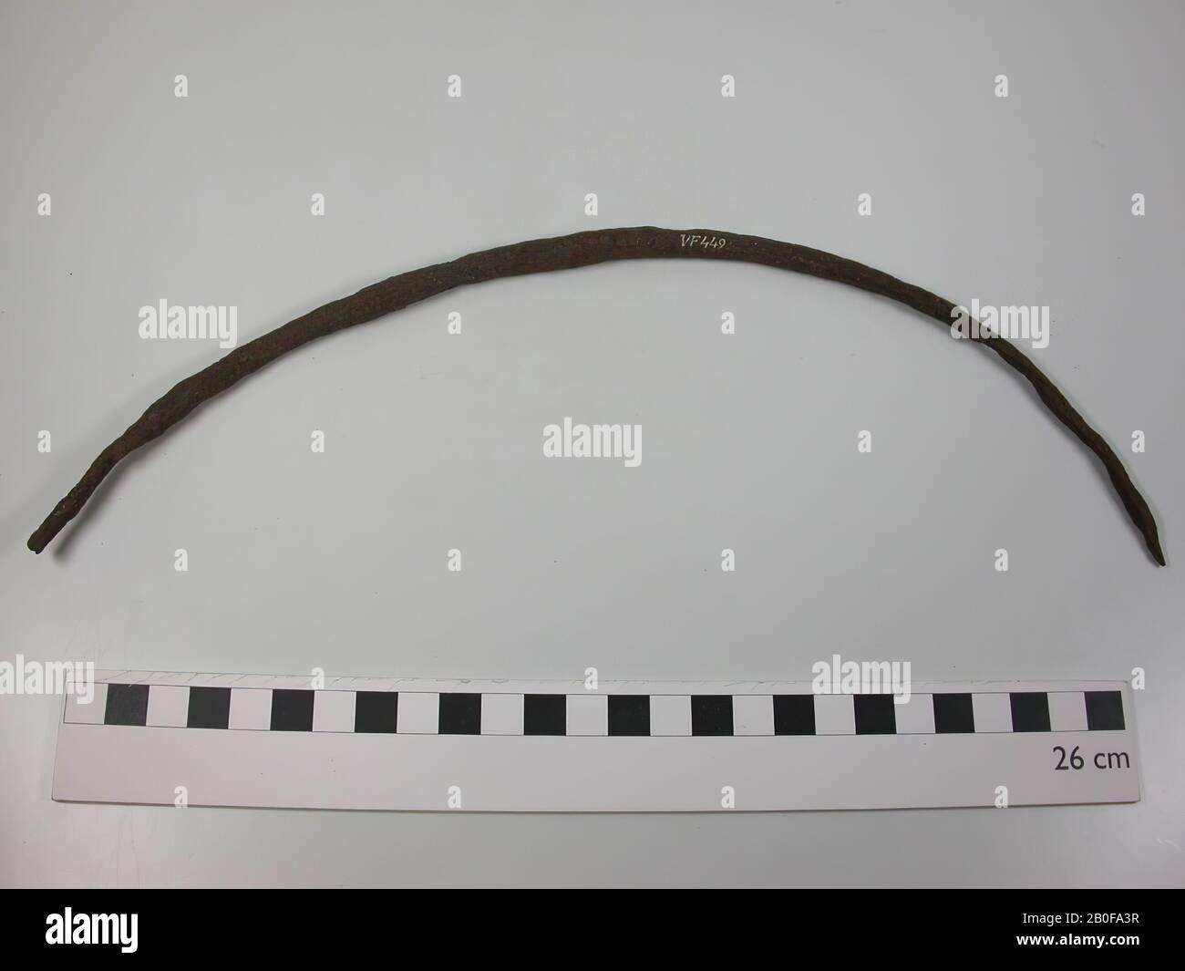 Bucket handle hi-res stock photography and images - Alamy