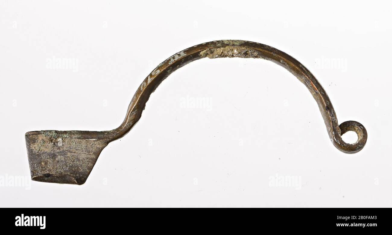 fibula, metal, bronze, roman, Netherlands, Utrecht, Bunnik, Vechten ...