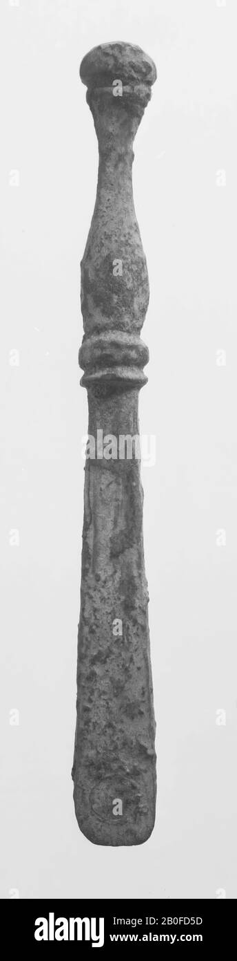 Roman metal pen hi-res stock photography and images - Alamy
