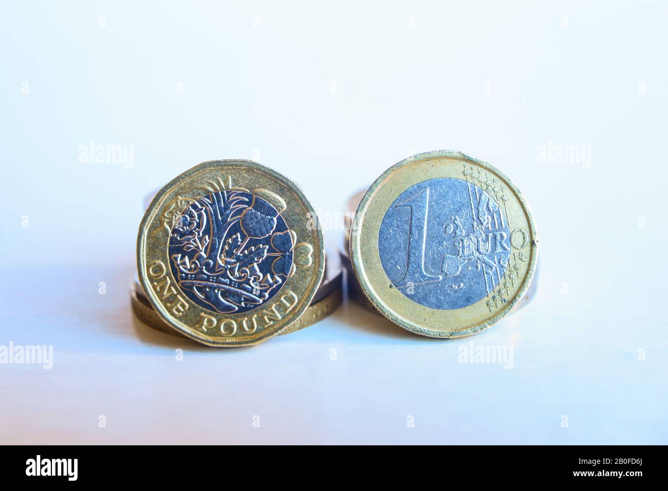 Euro and Pound coins and banknotes Stock Photo - Alamy