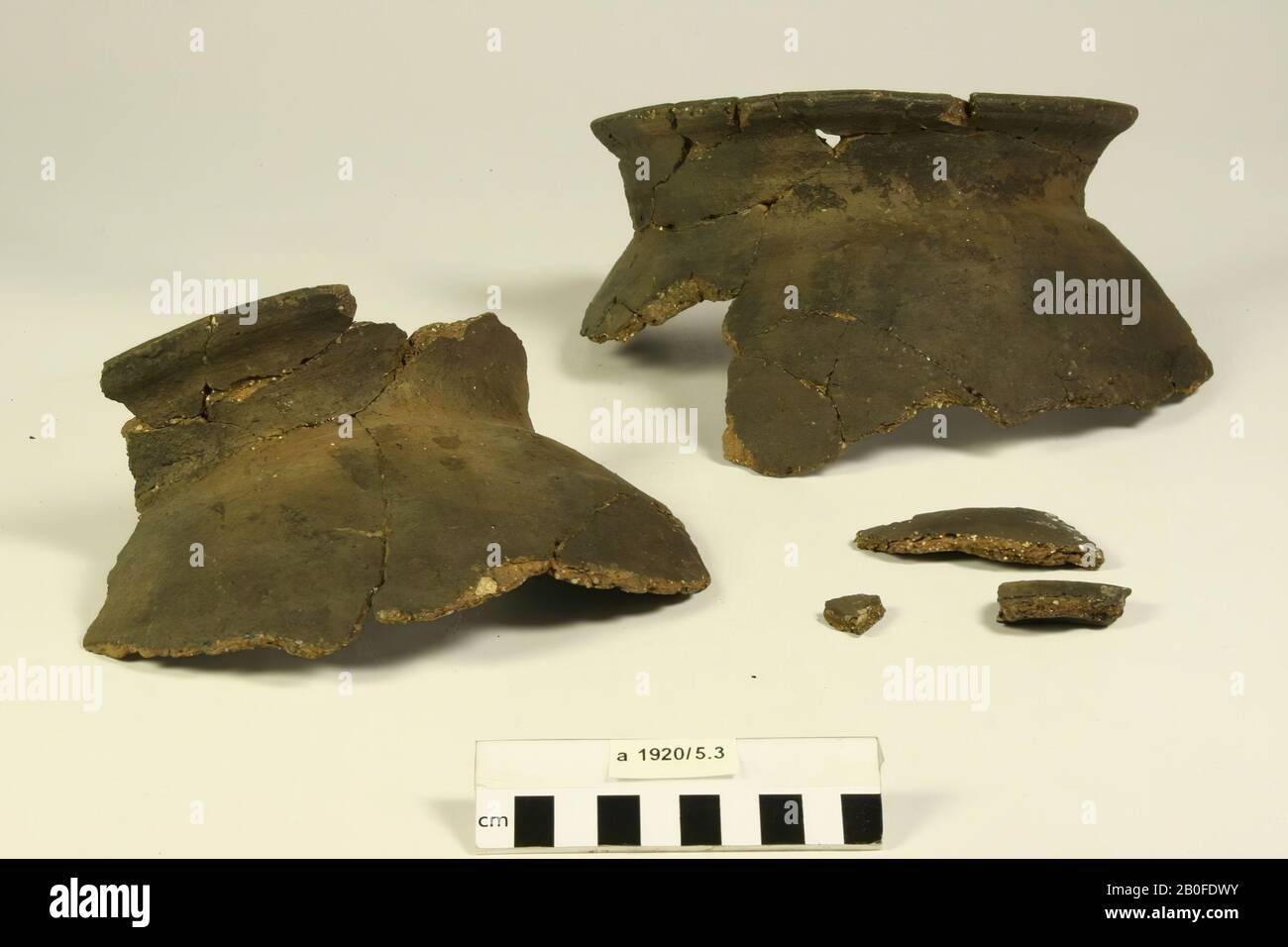 11 shards hi-res stock photography and images - Alamy