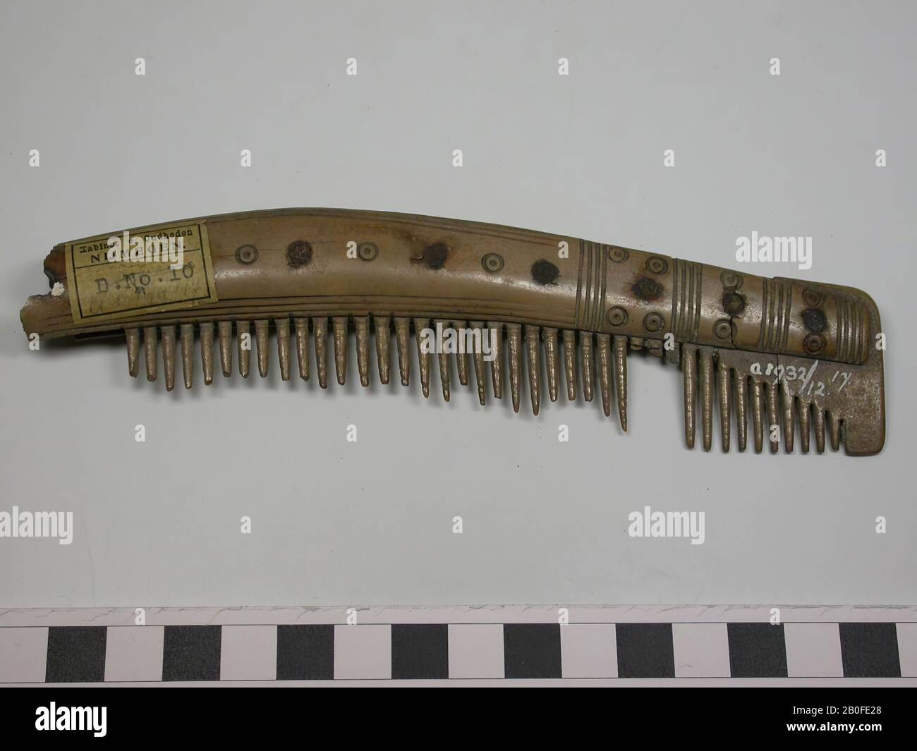 Fourth wing hi-res stock photography and images - Alamy