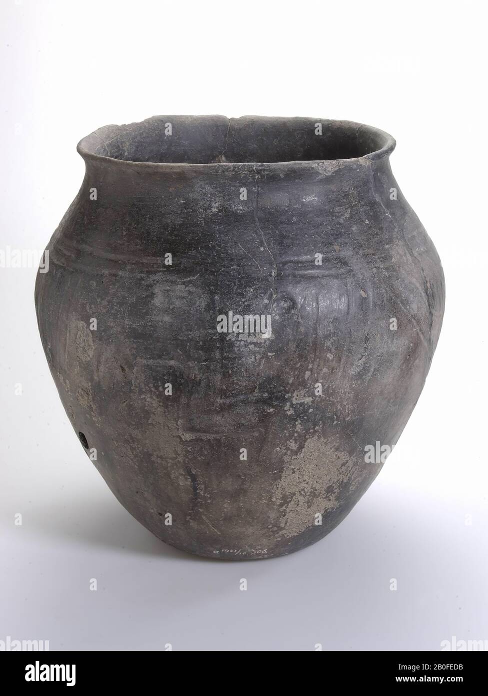 Large swastika hi-res stock photography and images - Alamy