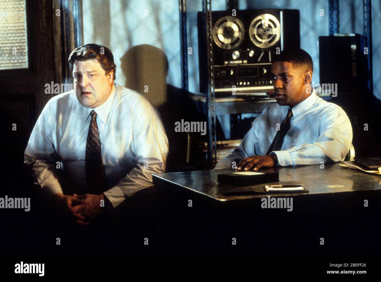 Fallen Year : 1998 USA Director : Gregory Hoblit Denzel Washington ...