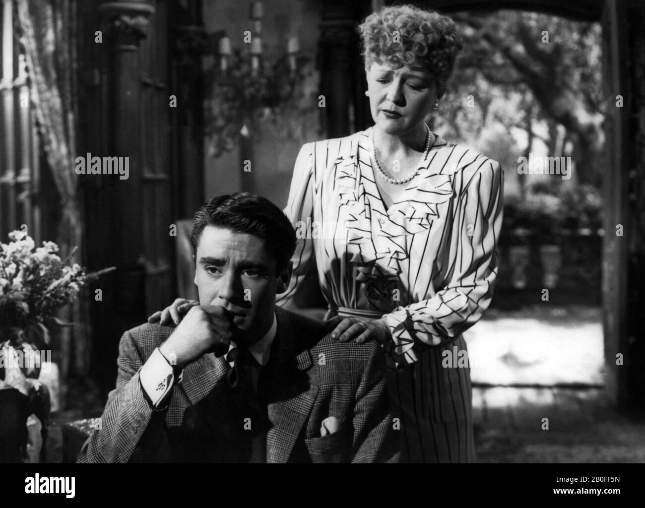 Man comfort woman sad Black and White Stock Photos & Images - Alamy