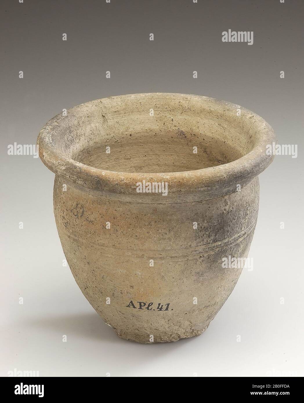 Light brown coarse pottery hi-res stock photography and images - Alamy