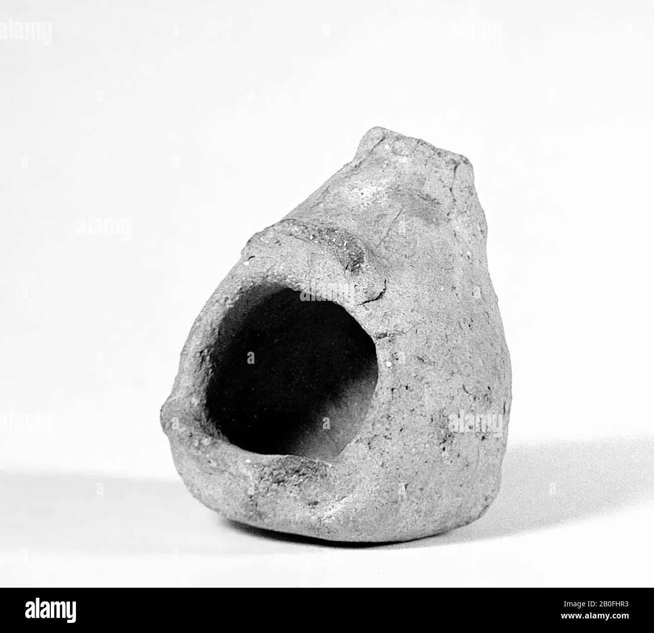 Hut shaped pot hi-res stock photography and images - Alamy