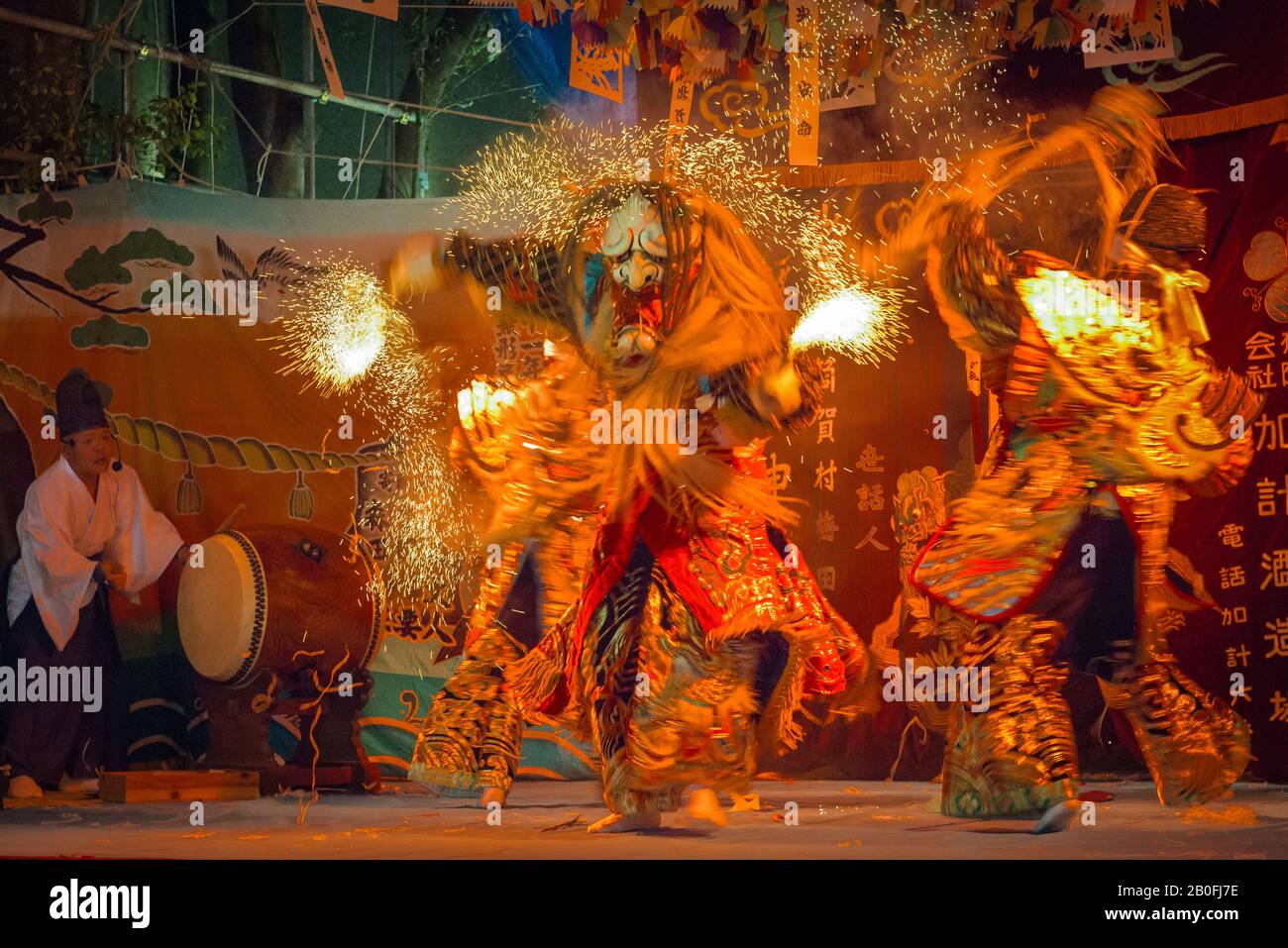 Theatrical dancing known as kagura, part of the two night autumn ...
