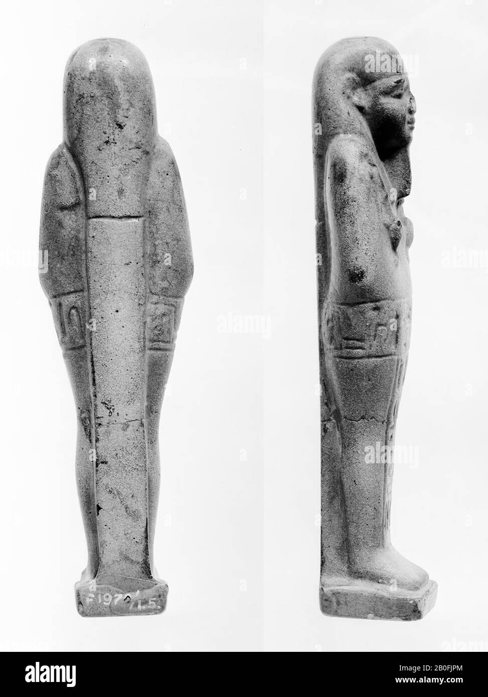 Modern mummy hi-res stock photography and images - Alamy