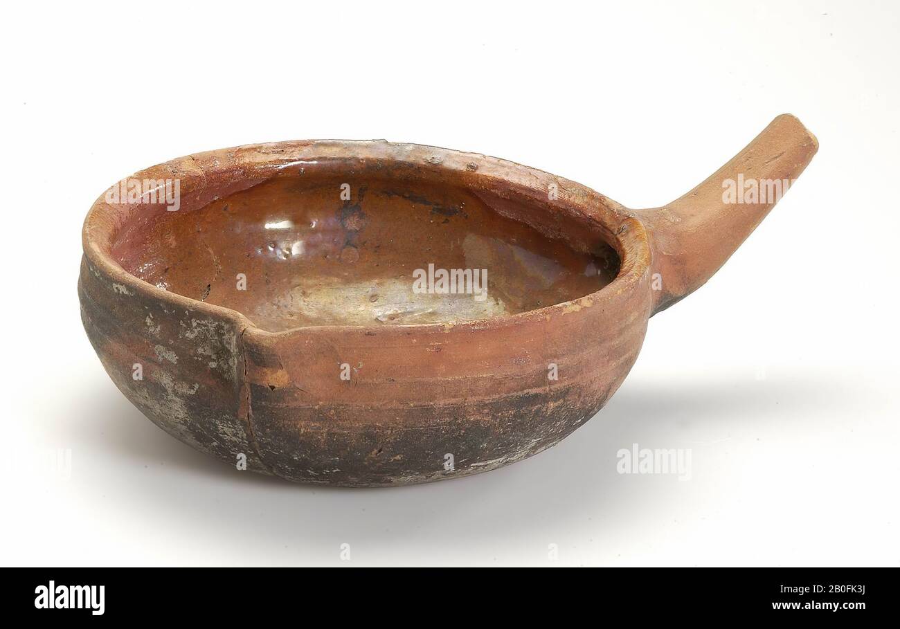 Spherical frying pan hi-res stock photography and images - Alamy