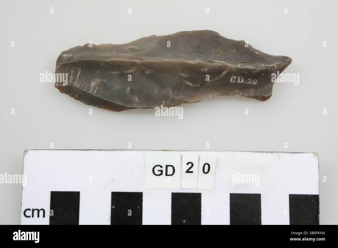Old Europe, chip, stone, flint, 8.7 x 3 x 1 cm, Location, Greenland ...