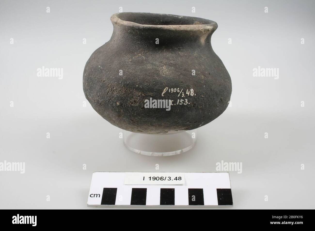 Gray pot with convex bottom, pot, ball pot, earthenware (hand shaped ...