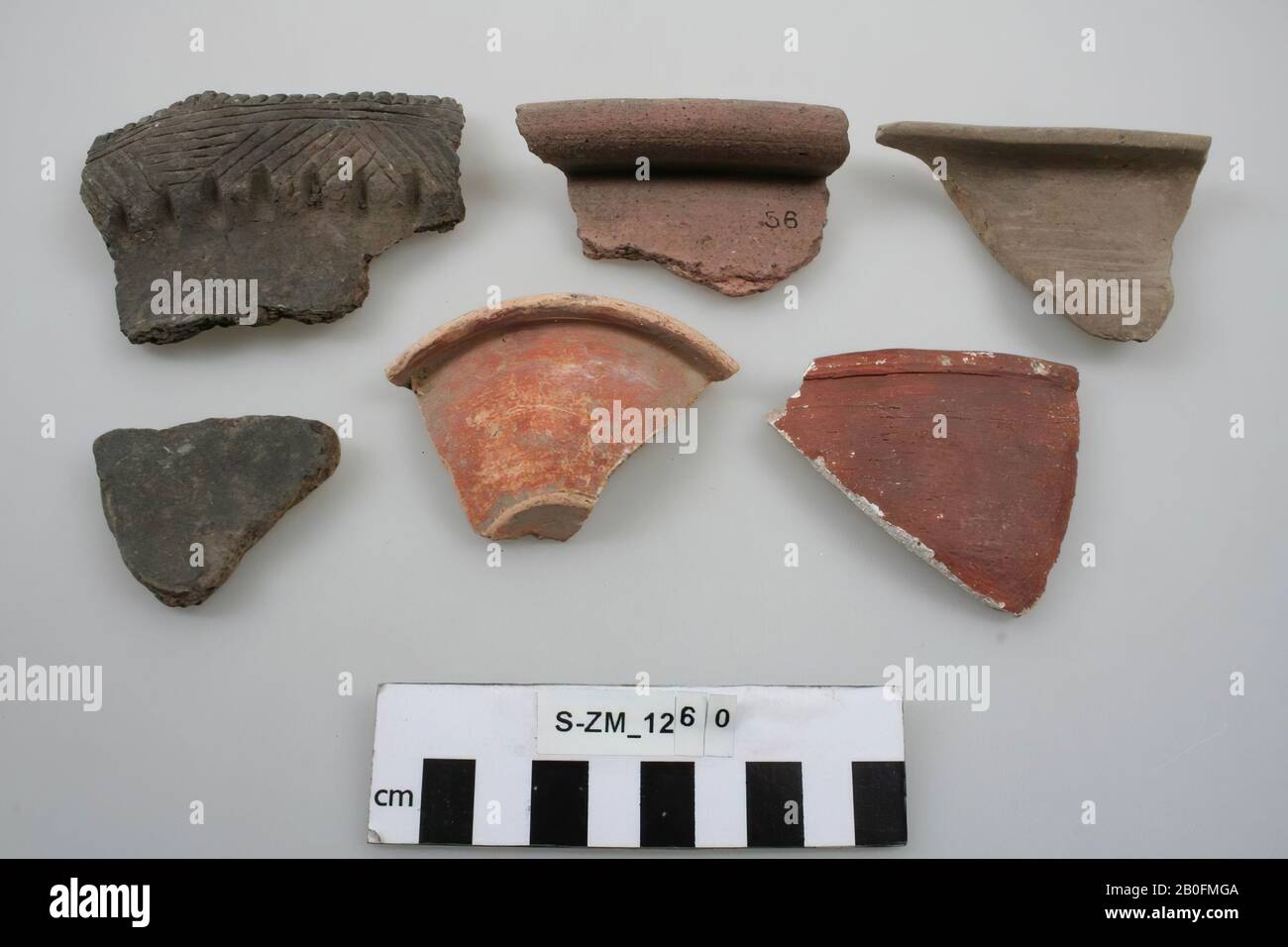 6 objects hi-res stock photography and images - Alamy