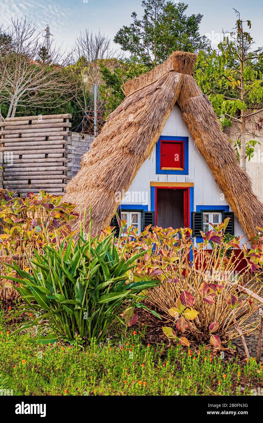 Traditional cottage in Santana, Madeira, Portugal Stock Photo - Alamy
