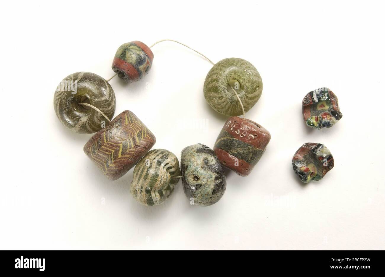 Double cone beads hi-res stock photography and images - Alamy