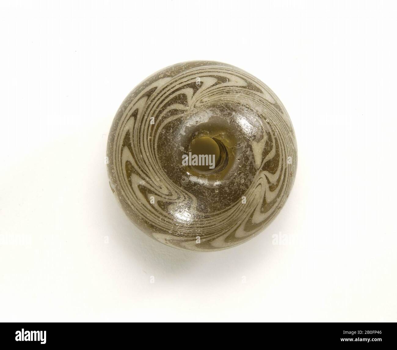 Bead pattern hi-res stock photography and images - Alamy