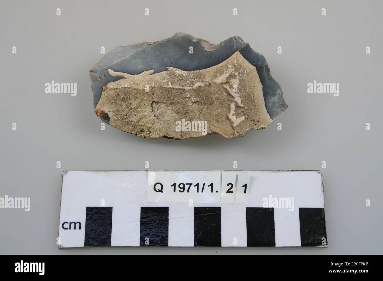 Flint tool, tool, stone, flint, 7,6 x 4,5 x 2,3 cm, prehistory, Belgium ...