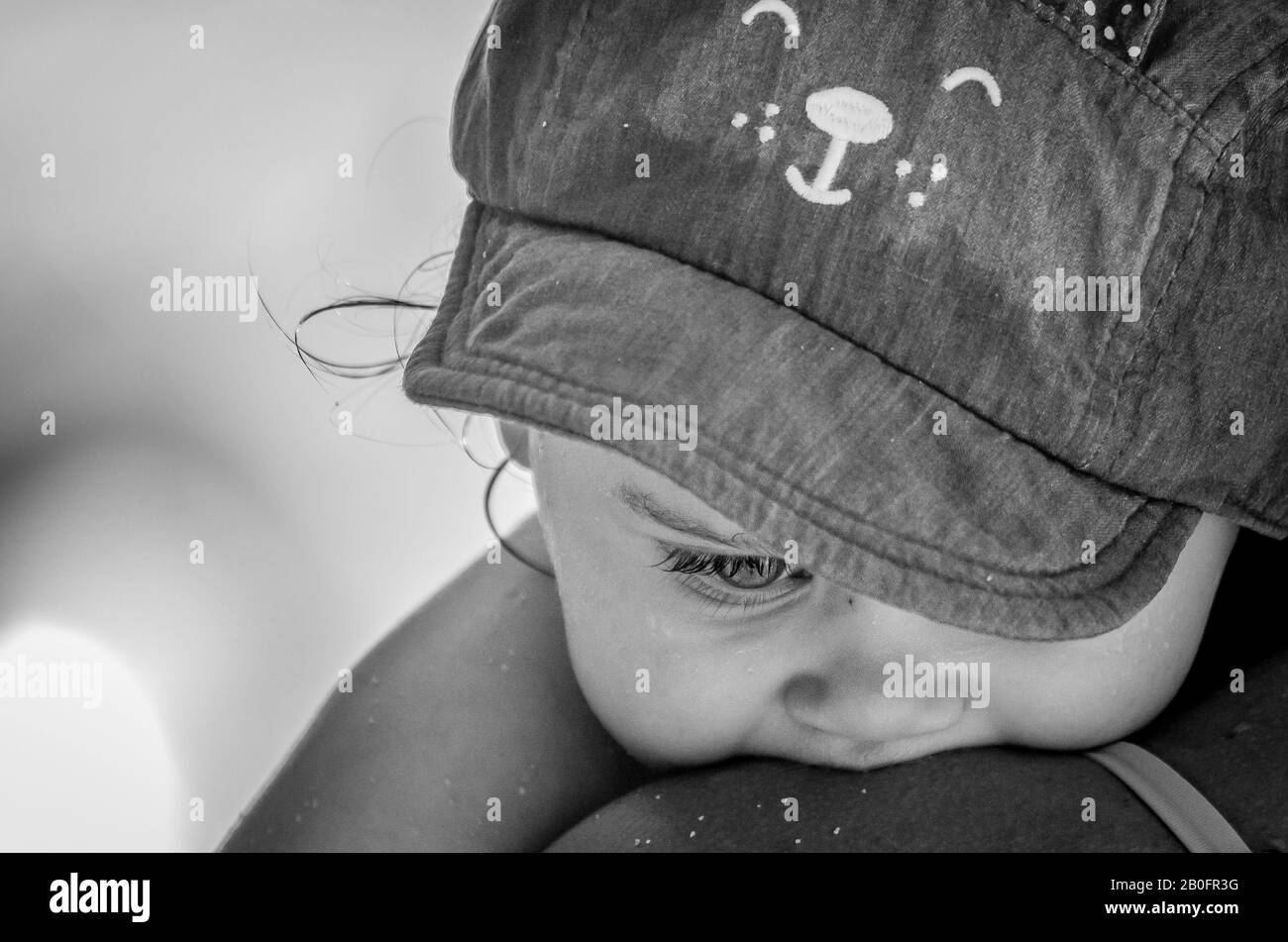 Innocent face child who hi-res stock photography and images - Alamy