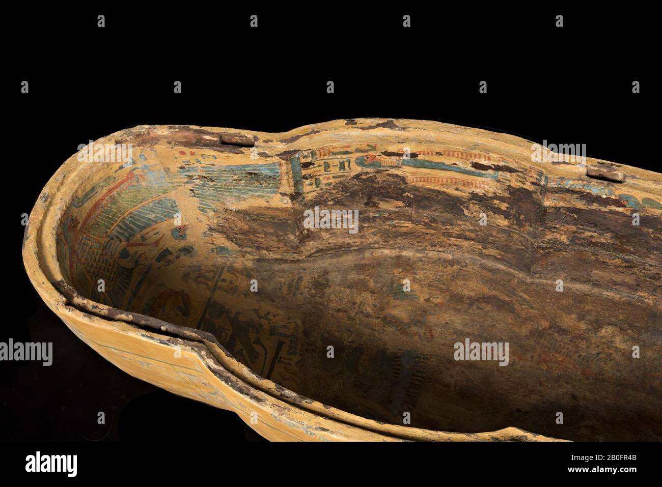 Egyptian chest hi-res stock photography and images - Alamy