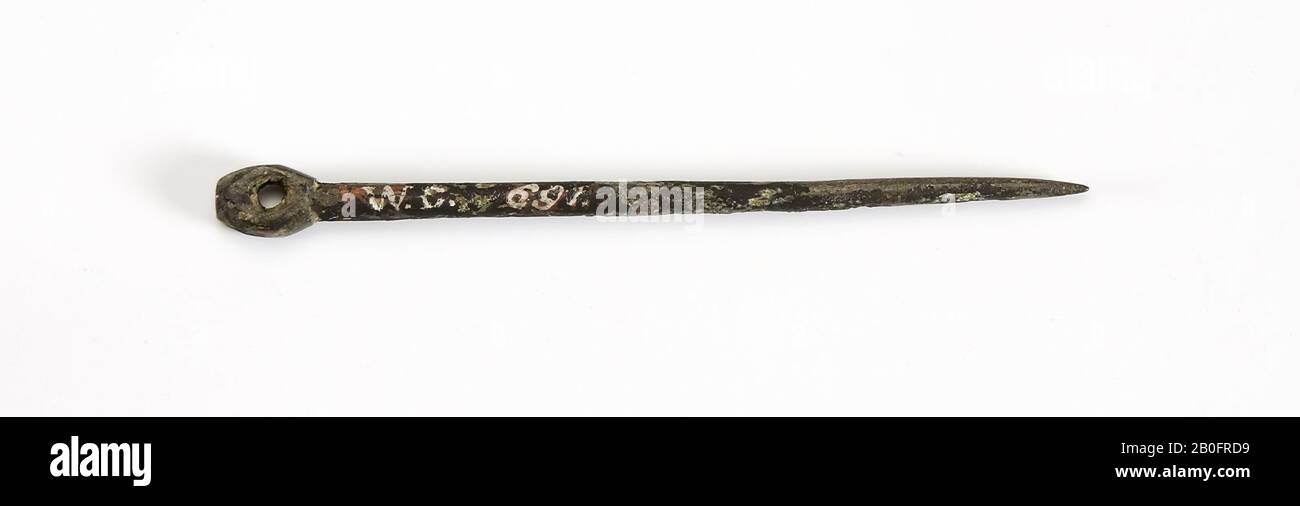 Bronze driving needle hi-res stock photography and images - Alamy