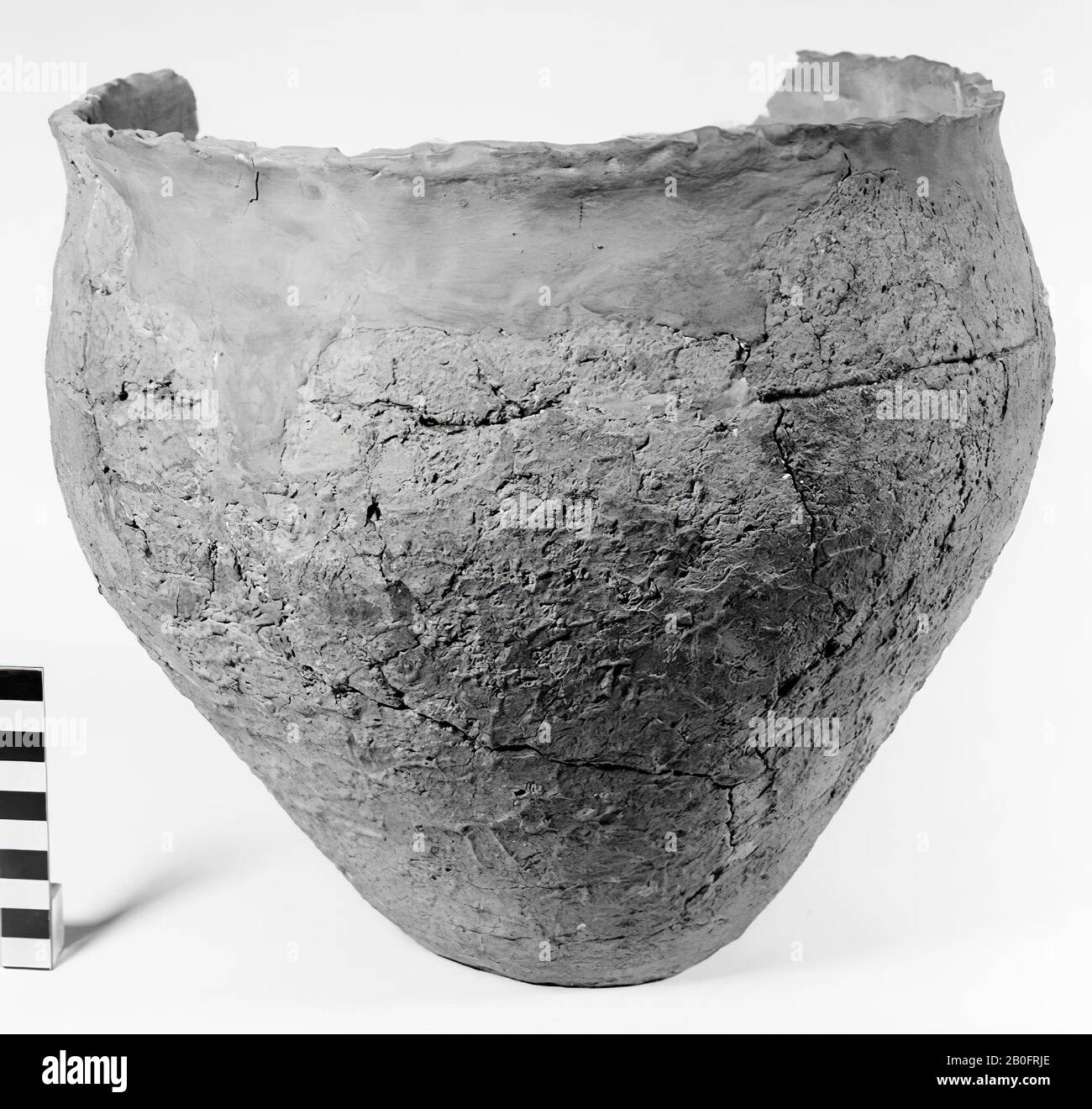 6 loose plaster fragments hi-res stock photography and images - Alamy