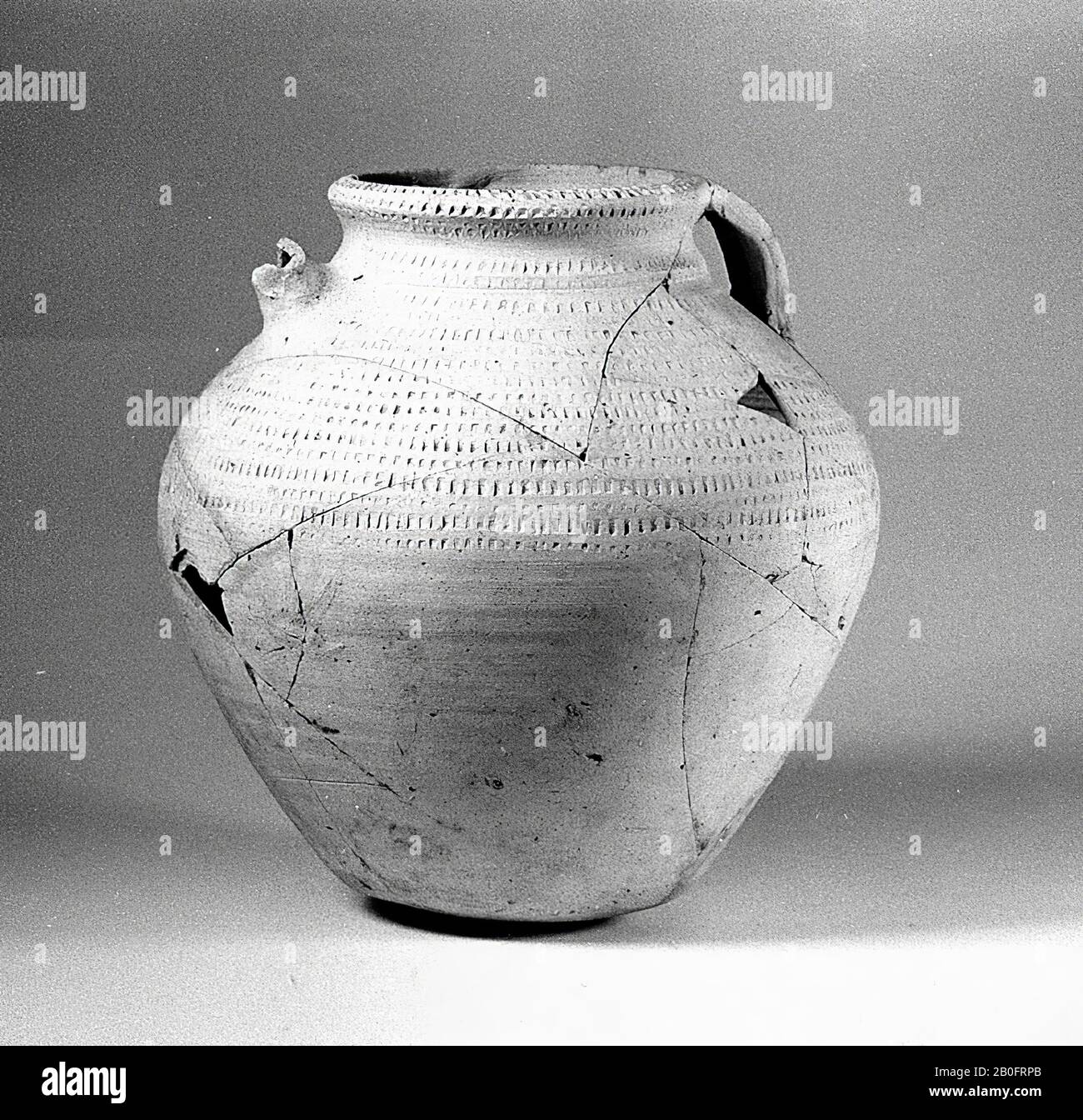Spout damaged hi-res stock photography and images - Alamy