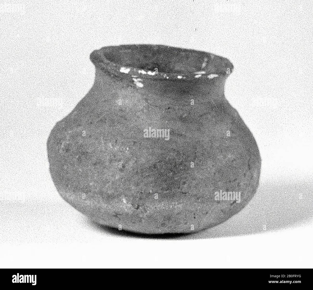 Bullet dents hi-res stock photography and images - Alamy