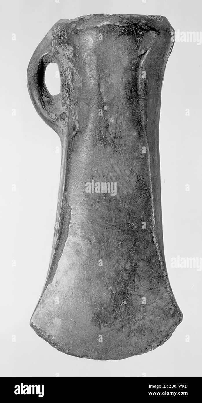bronze celt, ax, metal, bronze, length: 10.1 cm, prehistory -1200 Stock ...