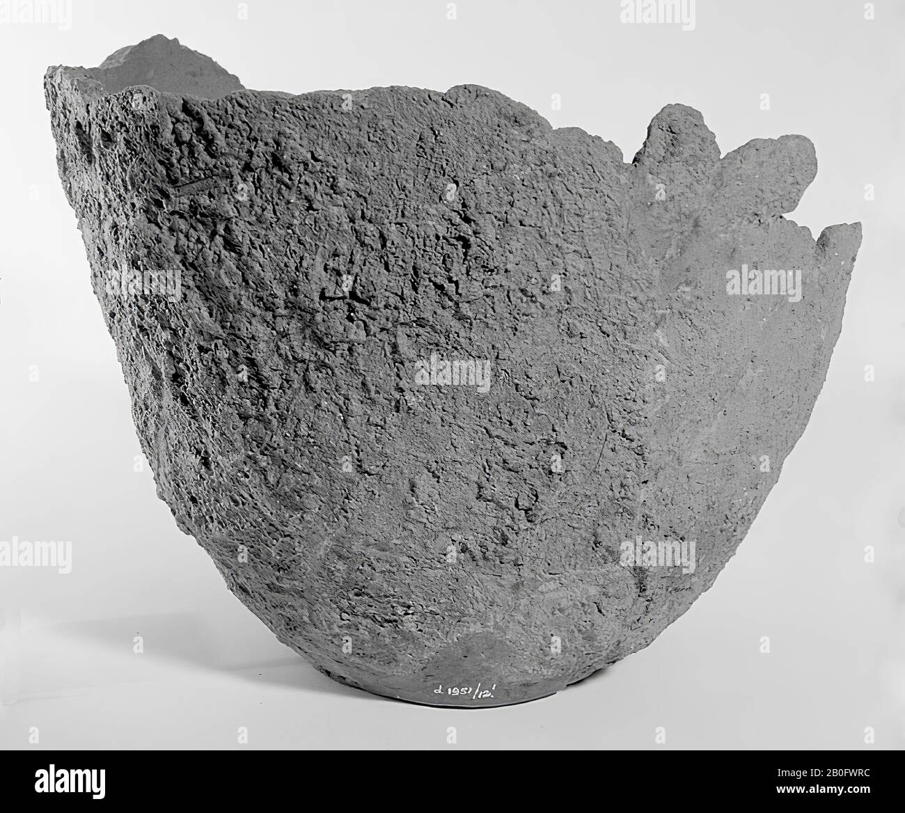 Shard brittle fragment hi-res stock photography and images - Alamy