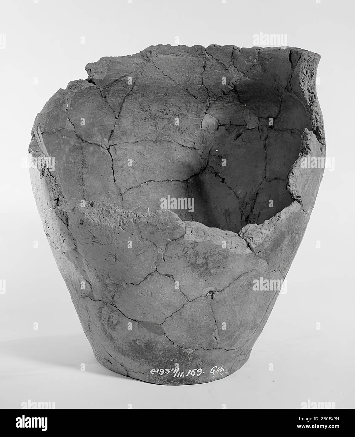 Gallo germanic foot dish hi-res stock photography and images - Alamy