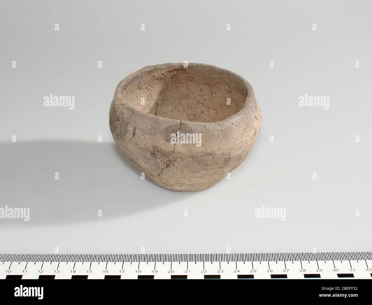 Indigenous roman pot hi-res stock photography and images - Alamy