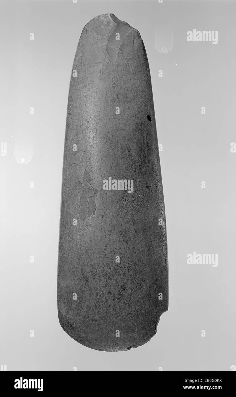 Well polished ax hi-res stock photography and images - Alamy