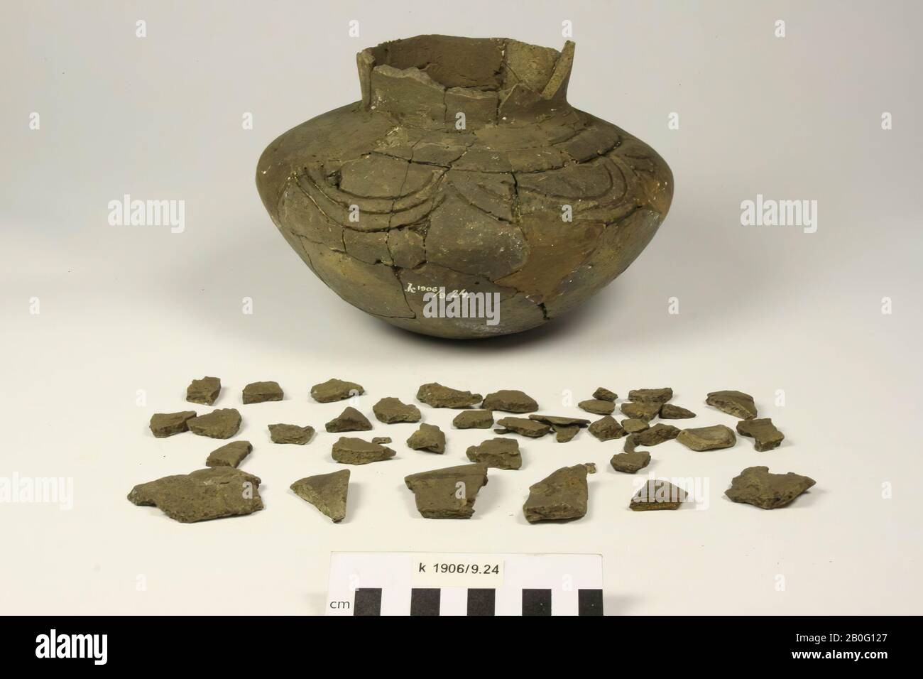 Crescent shaped incisions hi-res stock photography and images - Alamy