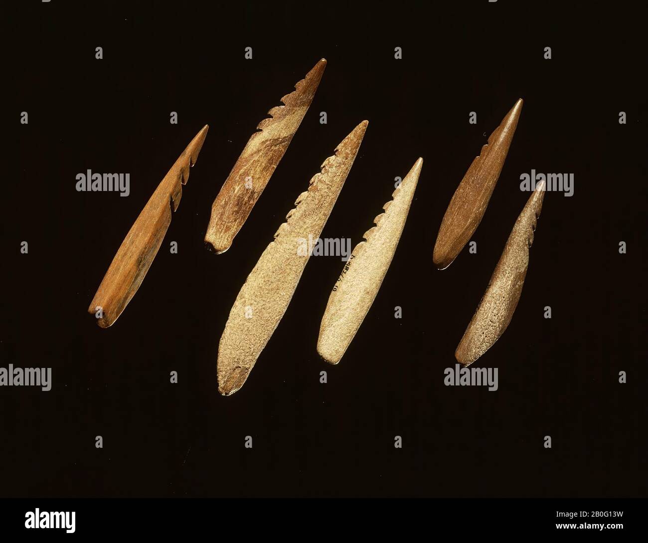 The Netherlands prehistory, harpoon, organic, bone, 6.19 x 0.97 cm ...