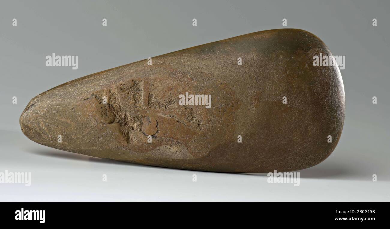 Brown flint chisel hi-res stock photography and images - Alamy