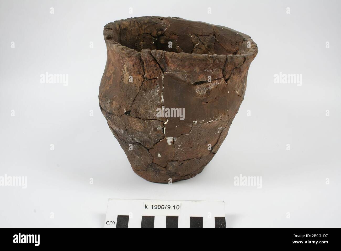 Irregular form hi-res stock photography and images - Alamy