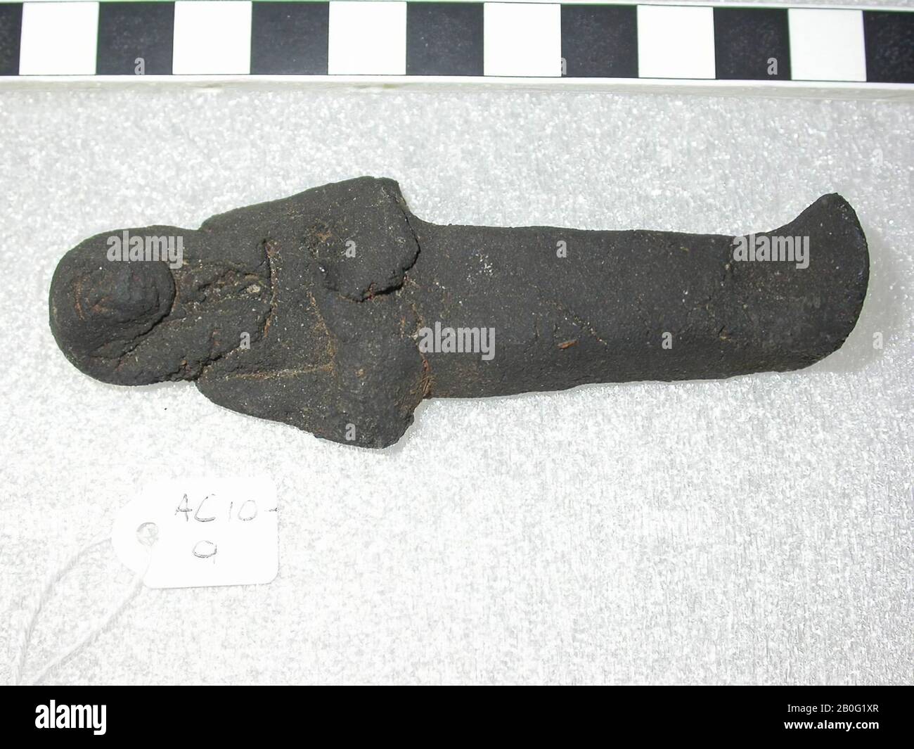 image, god, Horuszoon, Amset, standing, amulet, god, wax, 9.7 x 3.5 cm ...