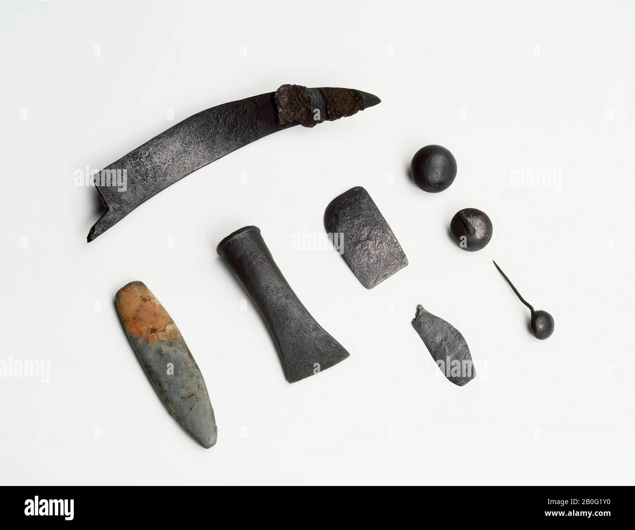 Dagger point hi-res stock photography and images - Alamy