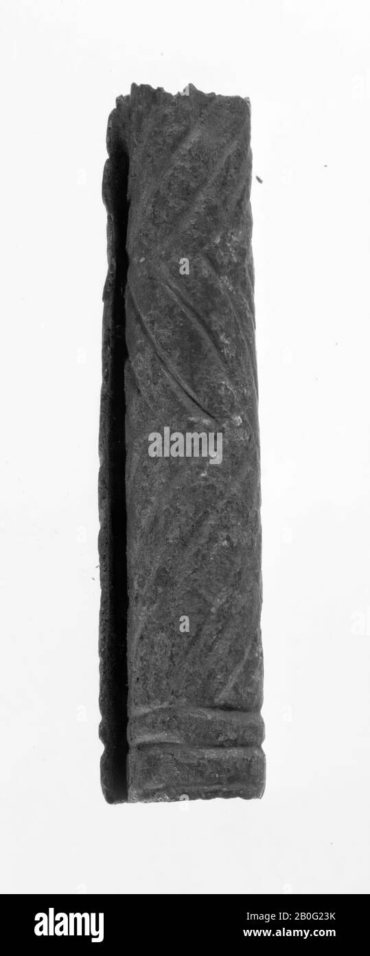 Hollow pipe hi-res stock photography and images - Alamy