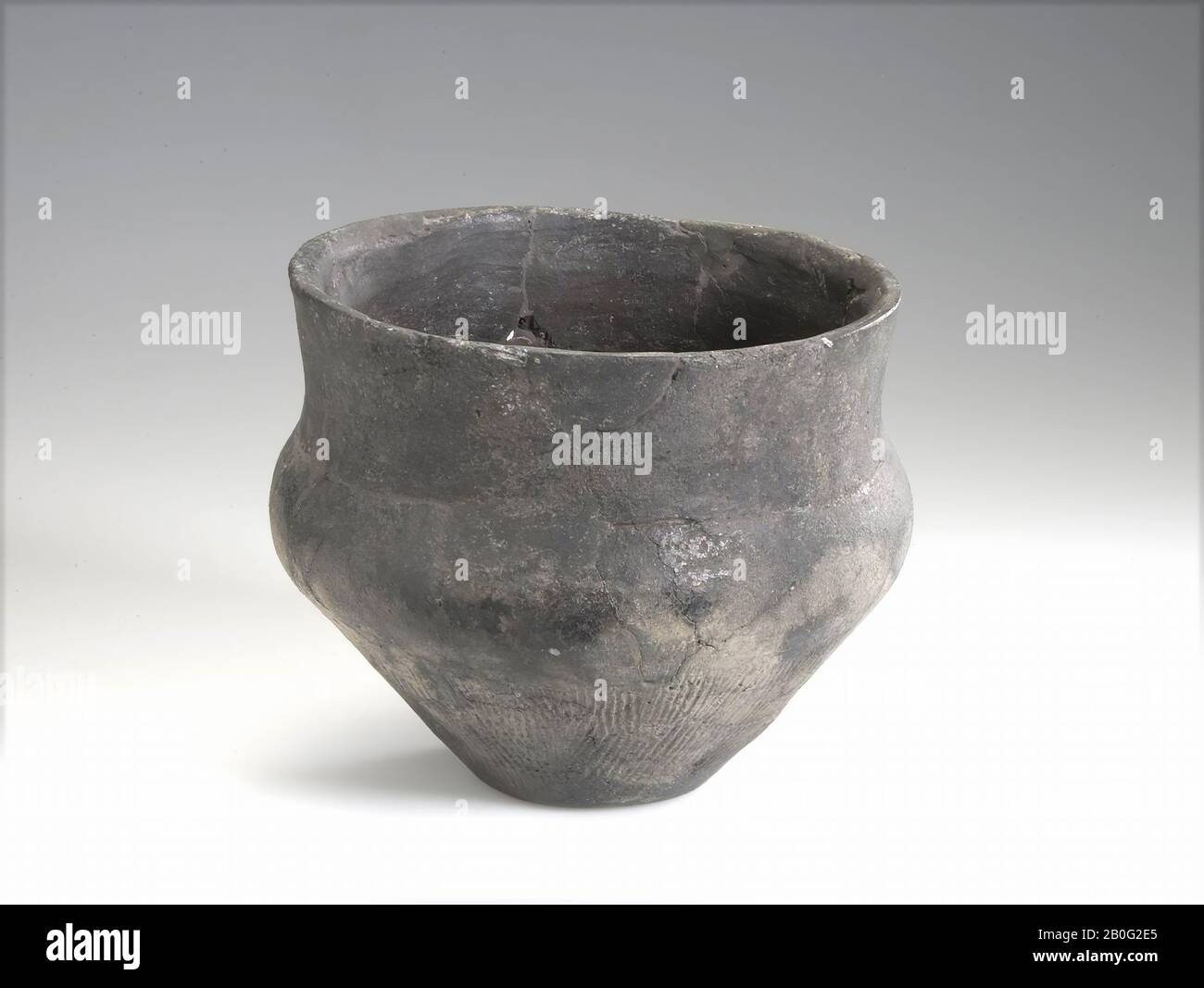 Complete damage hi-res stock photography and images - Alamy