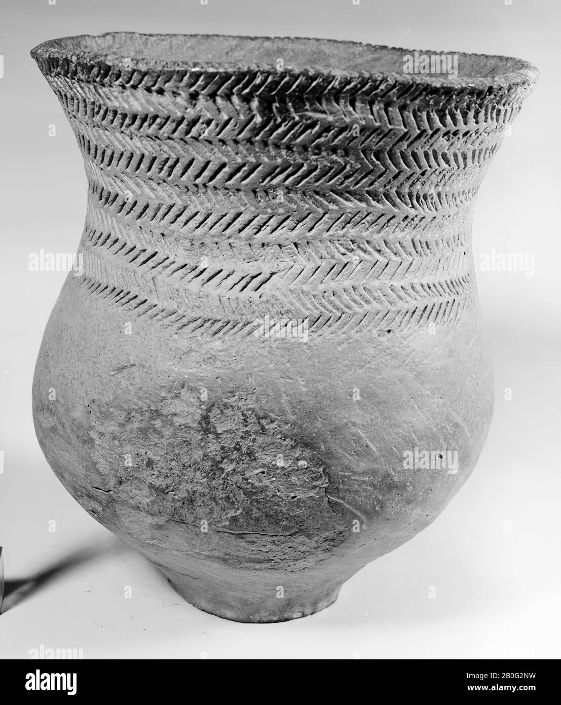 Notched neck hi-res stock photography and images - Alamy