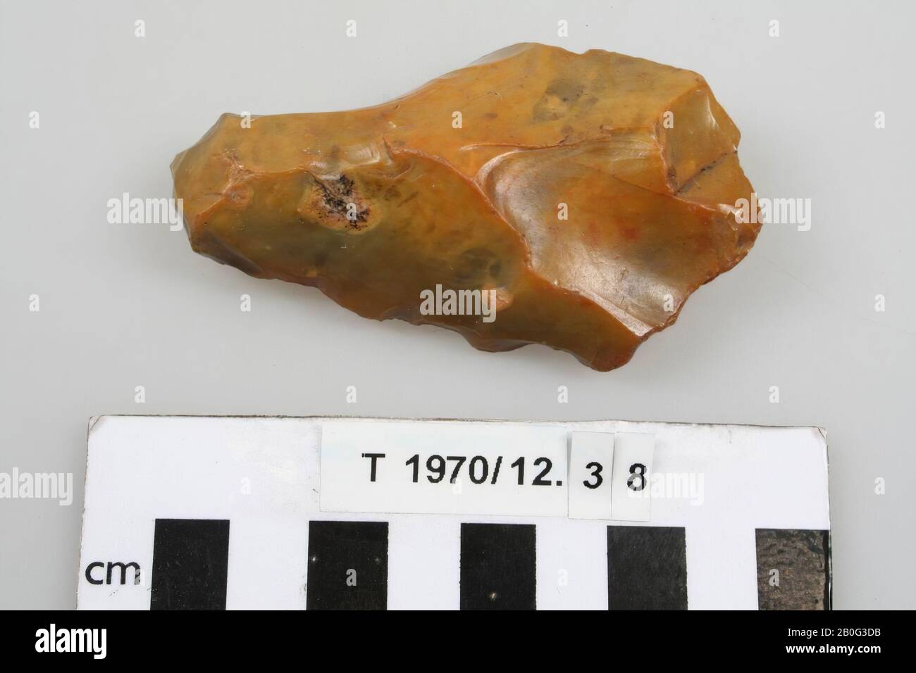 Flint tool, tool, stone, flint, 7,9 x 4,7 x 2,1 cm, prehistoric ...