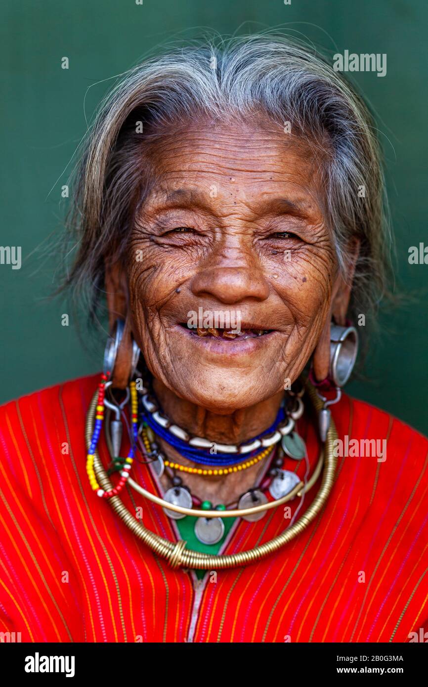 Kayaw tribes hi-res stock photography and images - Alamy