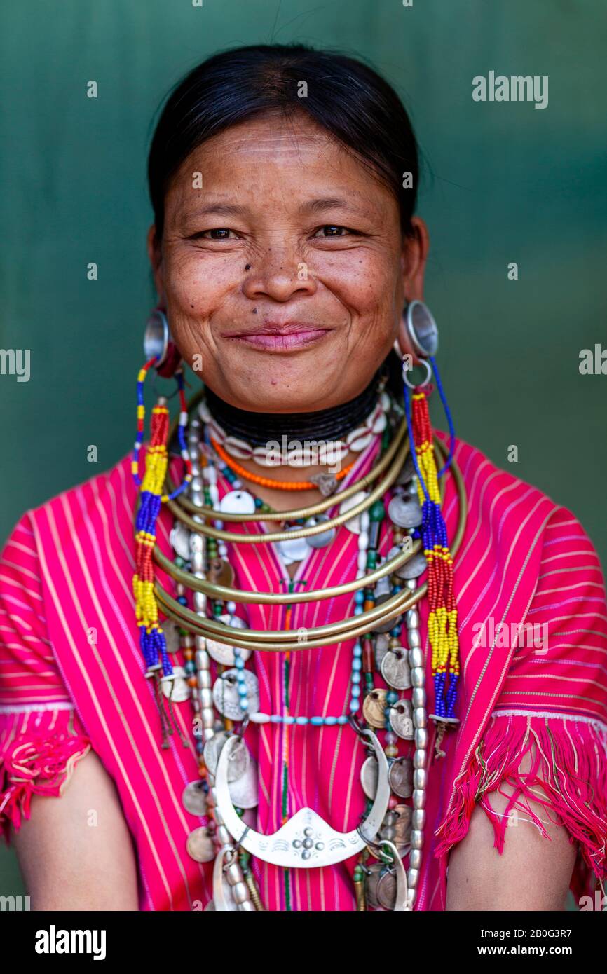 Kayaw tribe hi-res stock photography and images - Alamy