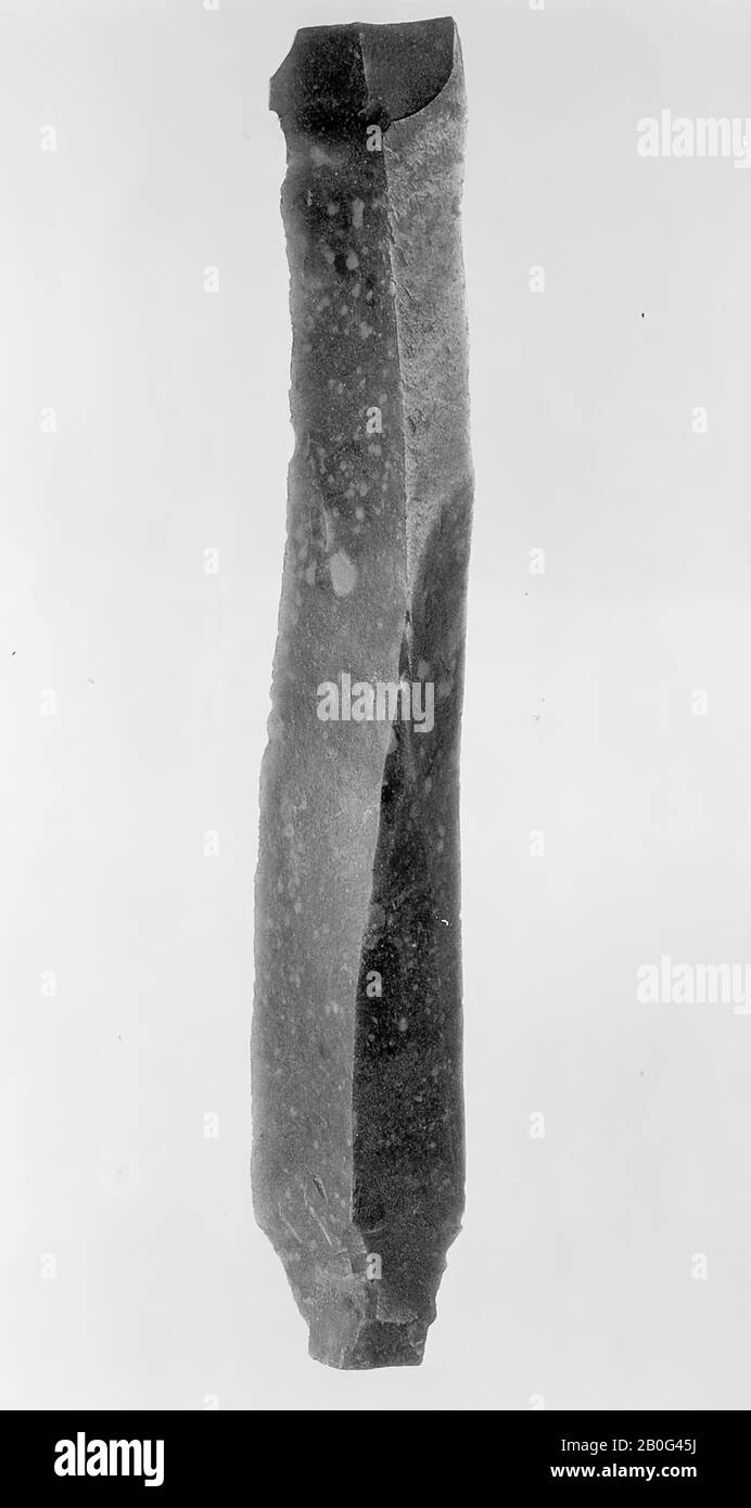 Flint blade hi-res stock photography and images - Alamy